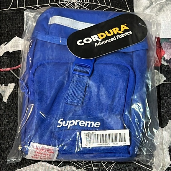 Supreme | Bags | Nwt Fw24 Supreme New York Bluewhite3m Reflective Box ...